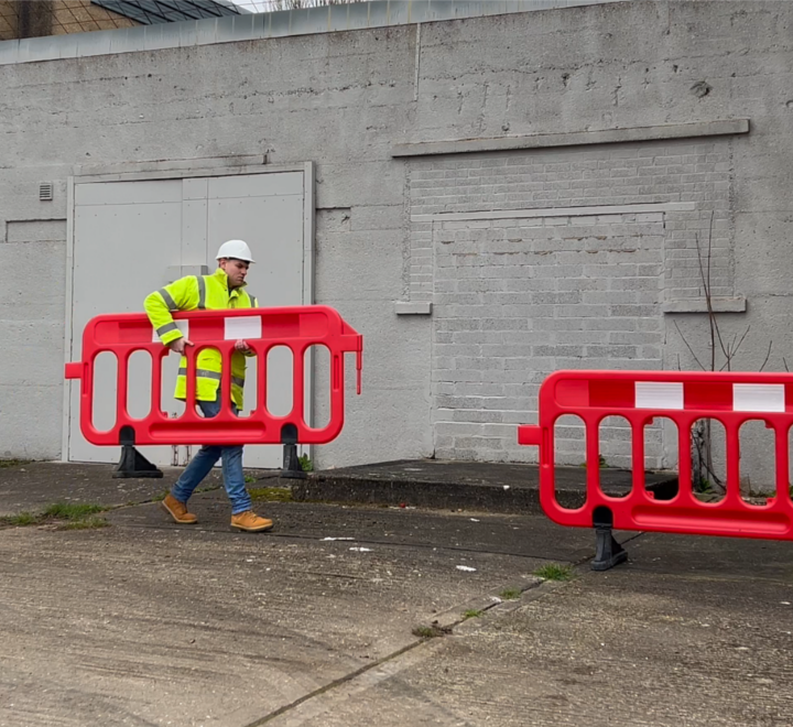 Chapter 8 Traffic Barrier – tradefence