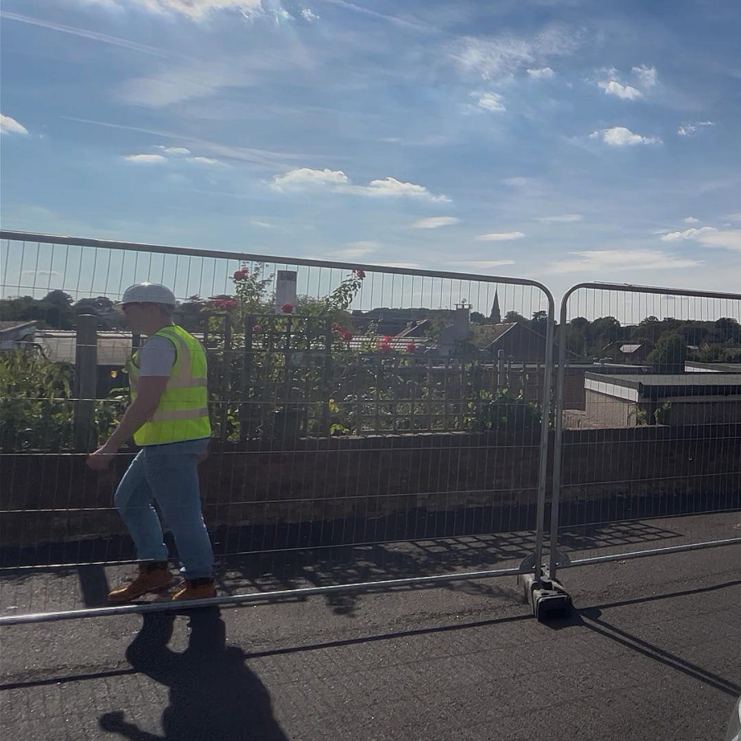 Round-Top Temporary Heras Fence Set – tradefence