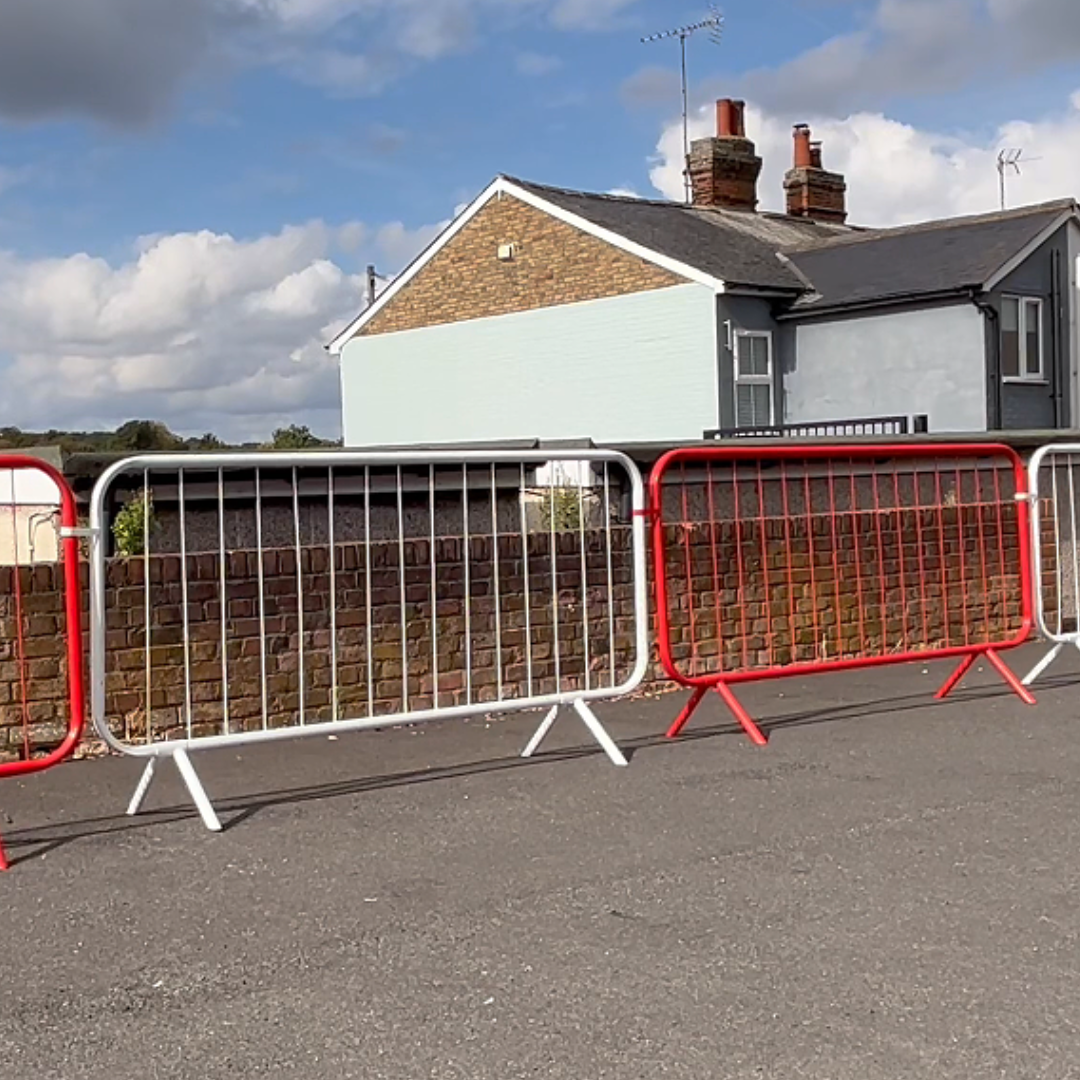 Crowd Control Barrier with Fixed Legs - Red – tradefence